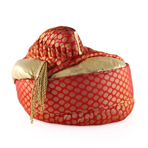 Shop Red Designer Butta Puneri Pagadi Gore Ani Mandali