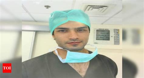 This Steaming Hot Indian Doc Is A Supermodel Too Times Of India