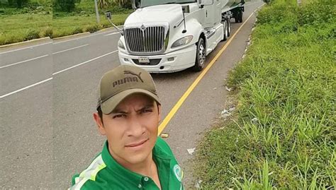 En Un Cabezal Dan último Adiós A Ricardo Umaña