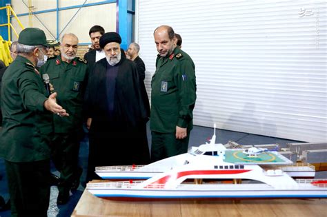 مشرق نیوز عکس بازدید رئیسی از نمایشگاه روایت پیشرفت دانشگاه امام