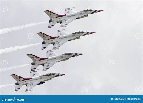 Thunderbird Pilots