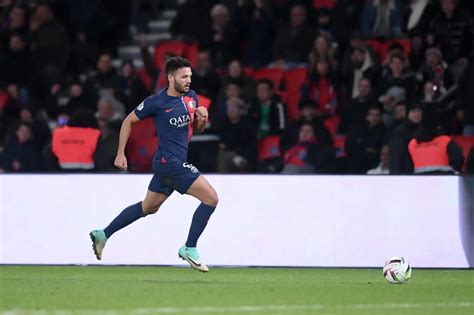 Le Xournal Le Psg Lève Déjà Loption Dachat De Gonçalo Ramos