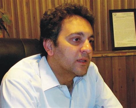 غیر قانونی اور بغیر پارکنگ پلازوں کی اب خیر نہیں، اپریشن کیلئے خصوصی