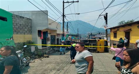 Cinco heridos tras accidente de microbús en Escuintla NOTI GUATE