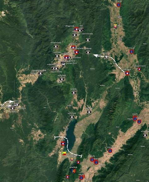 Augustus ဖားကန့်တွင် စစ်ကောင်စီ ၏ နောက်တန်းတပ်ရင်း ဌာနချုပ် မရှိပါ ။ သို့သော် ဗျူဟာကုန်း ၊ စခန