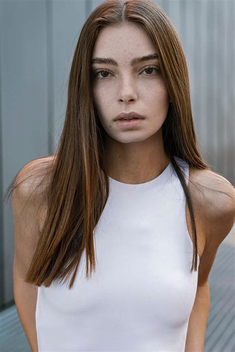 Bianca Soares Louisa Models