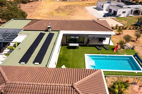 Panneaux Solaires Sur Toit Plat EDF Solutions Solaires
