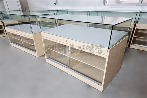 C7 기업 유리 진열장 기업 제품 진열장 대통진열장 안내데스크 진열장진열대장식장 맞춤 제작 전문 업체