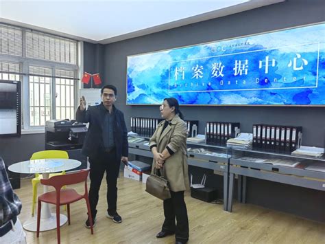 美术学院：赴宿州学院美术与设计学院考察调研