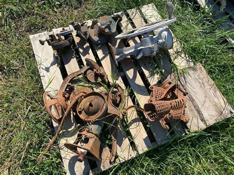 Assorted Hand Operated Tool Aumann Auctions Inc