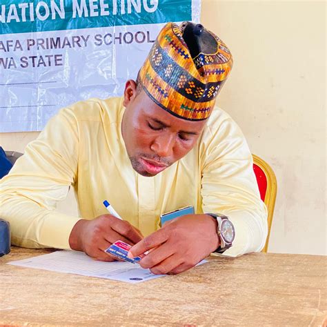 Hon Muktar Muhammad Umar