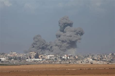 Israel Libra Fuertes Combates Con Hamás En El Norte De Gaza Y Sigue Su
