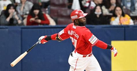 사진 에레디아타격감 좋다 조선비즈