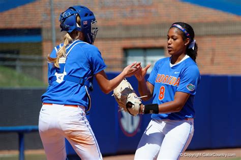 Two Shutouts Push Florida Gators Softball Past Lsu