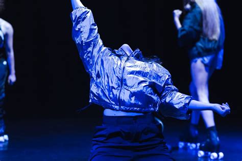 Georgeta Corca Performer „e Dificil Să Activezi în Lumea Dansului în România” Caleido