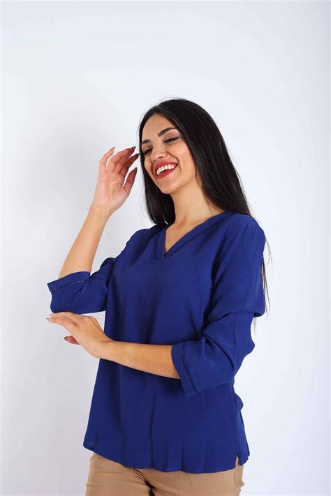 Blues Outlet Kadın Yaka Ve Kol Ucu Dikişli V Yaka Bluz mavi Fiyatı
