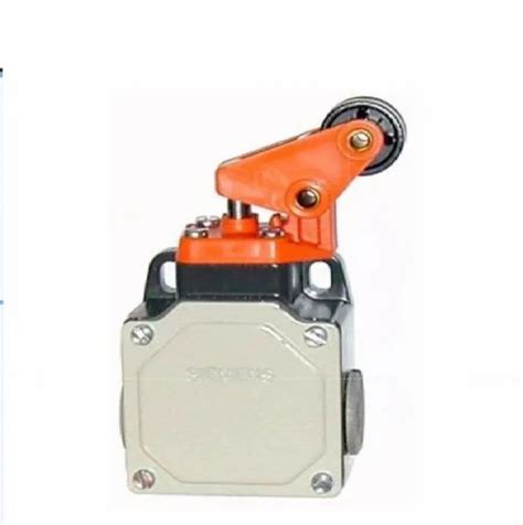 3se3 100 3f Siemens Contact Type Limit Switch 1 No 1 Nc 440 Vac At ₹ 450 Piece In Faridabad