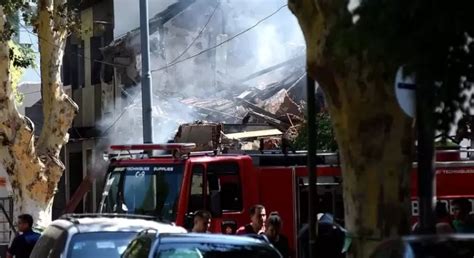Explosión Y Derrumbe Por Escape De Gas En Villa Devoto Hay Un Muerto Y