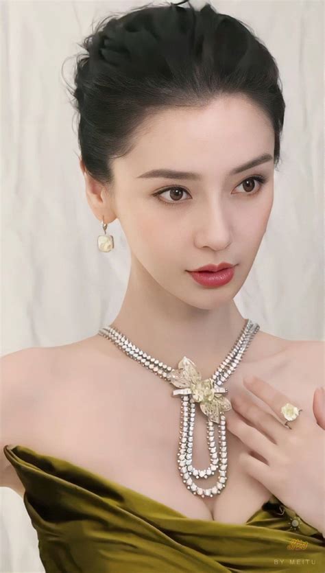 ปักพินโดย Long Hoang ใน Chinese Actresses นางแบบ