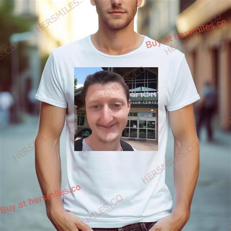 Daniel Larson Selfie Shirt Hersmiles