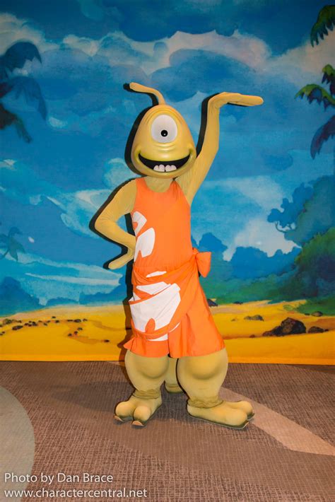 Agent Wendell Pleakley At Disney Character Central