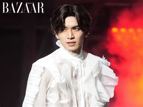 Tắc Kè Hoa Bb Trần Tại Anh Trai Vượt Ngàn Chông Gai Harpers Bazaar