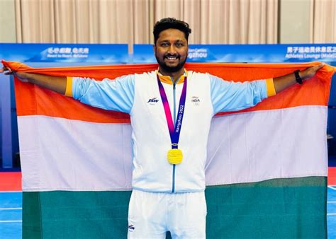 “नशा मेहनत का करो ताकि आपको बिमारी Success वाली लगे… Pride… Dr Mahesh Shinde