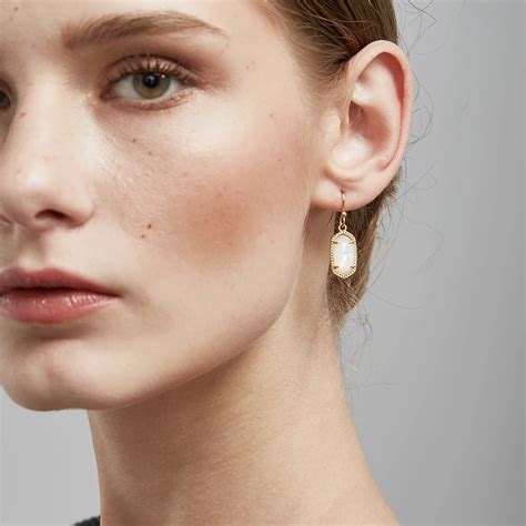 Enfashion Classic Natural Stone Crystal Dangle Earrings Gold Color