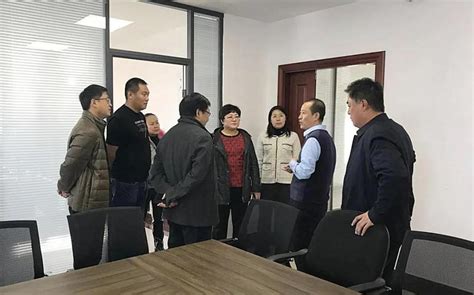 内蒙古环投集团党委委员、工会主席贾丽芹一行到赤峰市松山区太平地镇污水处理厂检查指导工作