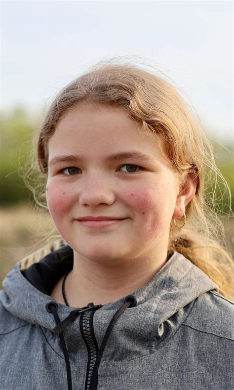 Malaysian Girl Photos Download The Best Free Malaysian Girl Stock