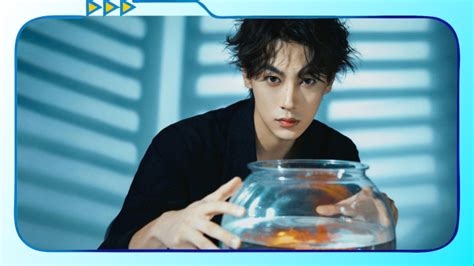 田栩宁多角恋又被扒至少4位？滕泽文晒 老婆”记录遭于正 劝退”！腾讯新闻