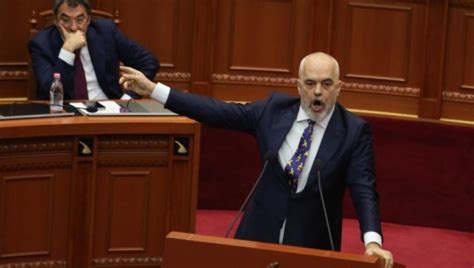 Rama Hidhuni Përpjetë Sa Të Doni Nderin E Përballjes Me Mua Sdo E