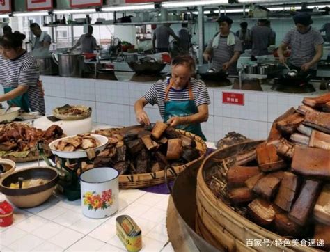 长沙网红大蒜炒腊肉游客追捧本地人吐槽炒腊肉一般炒作一流 东方养生频道 东方养生