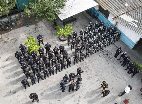 How El Salvadors Police Creates Uses Its Gang Database