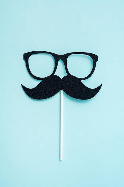 Fotos Bigode Pai 67 000 Fotos De Arquivo Grátis De Alta Qualidade