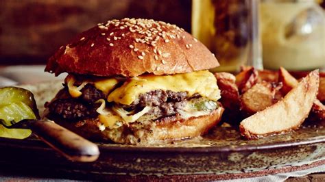 The Husk Cheeseburger We Bow Down Here Is How To Make It At Home