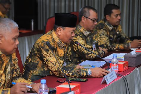 Mujiyat Paparkan Capaian Kinerja Triwulan 1 2024 Kepada Inspektorat