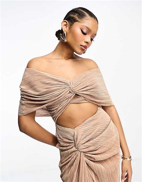 Asos Design Vestito Lungo Plissé Due In Uno Con Spalla Scesa Color