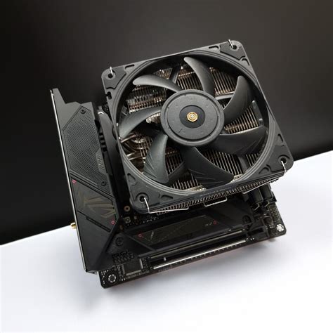 Rog Strix B650E-I : r/sffpc