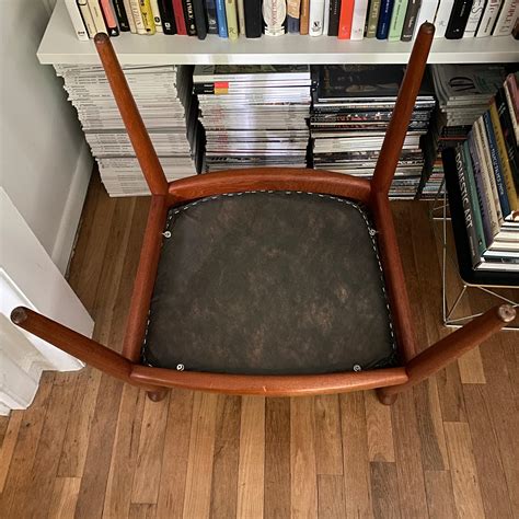 Vintage Hans Wegner Chair For Johannes Hansen Made In Denmark For Sale