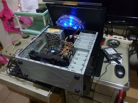 20台電腦完修 組裝三台電腦 1台筆記型電腦 更換ssd硬碟 重灌系統 9台桌上型電腦 重灌系統 4台桌上型電腦 更換550w電源供應器 1台