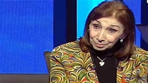 وفاة الإعلامية الكبيرة فايزة واصف بعد صراع مع المرض الأسبوع