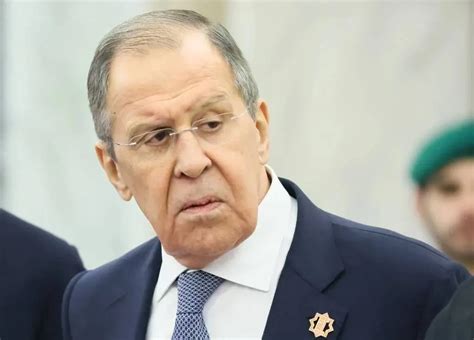 Лавров РФ продолжит политическое давление для урегулирования конфликта