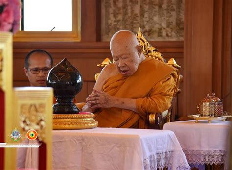ธรรมะ สมเด็จพระญาณวชิโรดม หลวงพ่อวิริยังค์ สิรินฺธโร พิธีสรงน้ำพระ