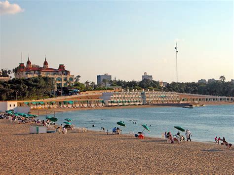 Egyptians Fear Religiously Conservative Government Will Ban Bathing