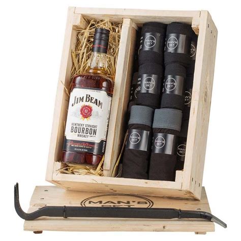 Caixa de Namorados com Whiskey e Canecas