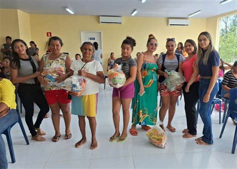 SEMANA SANTA Prefeitura de Morro do Chapéu realiza entrega de cestas