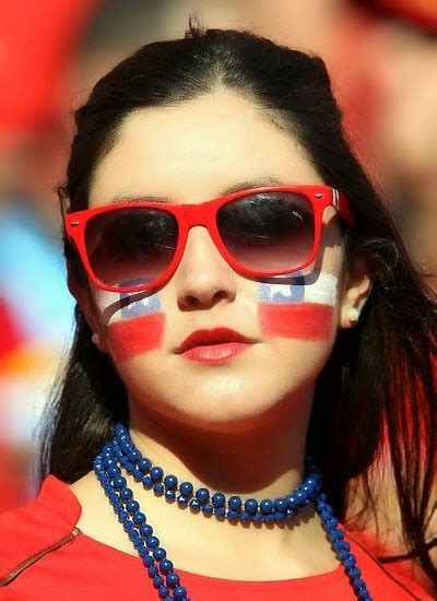 Beautiful And Hot Girls Wallpapers Chilean Hot Girls