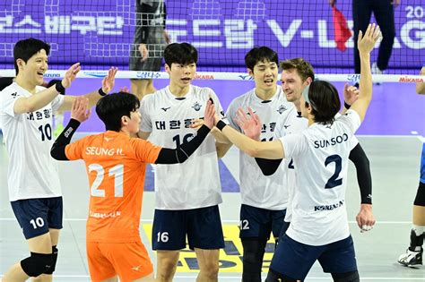 3연승 고공행진 대한항공 현대캐피탈과 양강 체제 구축→선두 다툼 본격화 나무뉴스