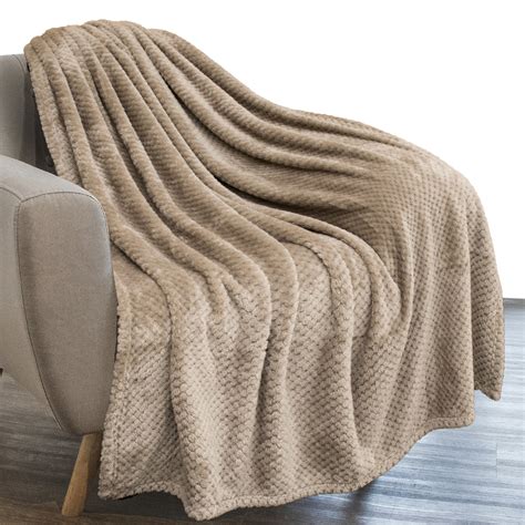 Waffle Textured Fleece Blanket Pavilia